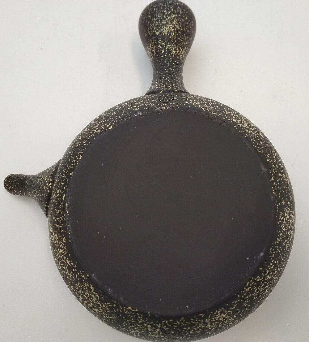 Tamamitsu black mud flat round gold tataki Tea Pot – My Japanese World